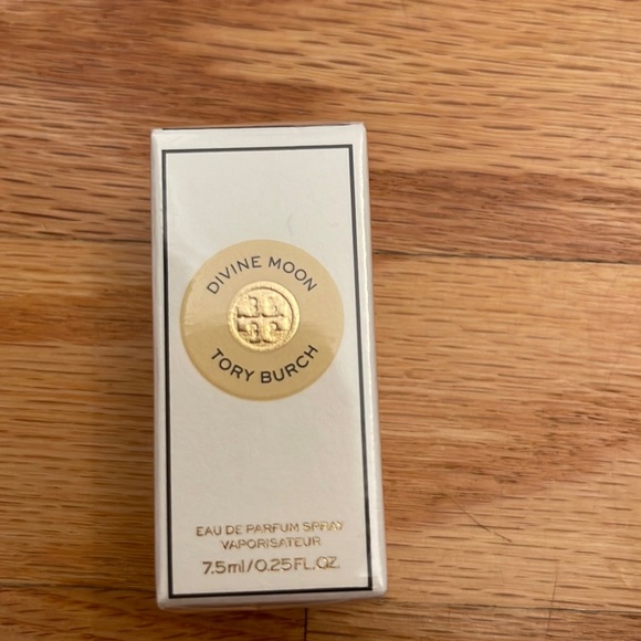 Tory Burch | Bath & Body | Tory Burch Divine Moon Sample Size 75 Ml ...